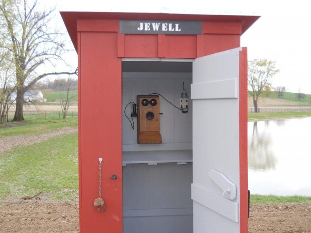 Montour Railroad Wayside Phone Booths – The Payphone Project